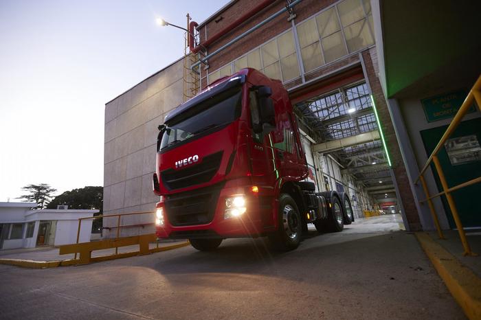 IVECO celebra 55 años en Argentina con la fabricación de una edición ...